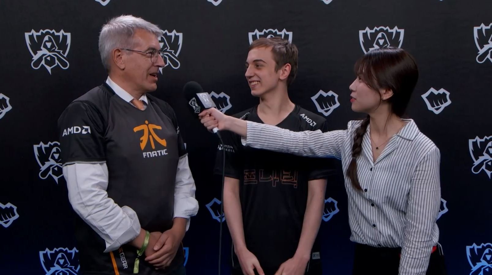 Wholesome: Fnatic Caps Dad Shows Up To League Of Legends Worlds Interview